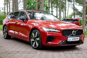Sarkans Volvo V60 2022 Tallina, ar dzinēja tilpumu 2.00 L un nobraukumu 107 tūkst. km par 36990 €, foto 9 vietnē AUTOMOTO.COM.LV