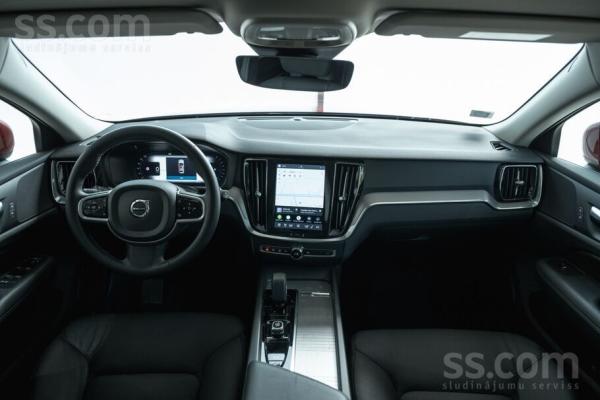 Красный Вольво B60 2022 в Рига, объемом двигателя 2.00 л и пробегом 48 тыс. км за 28900 €, фото 7 на AUTOMOTO.COM.LV