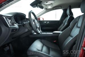 Sarkans Volvo V60 2022 Rīga, ar dzinēja tilpumu 2.00 L un nobraukumu 48 tūkst. km par 28900 €, foto 8 vietnē AUTOMOTO.COM.LV