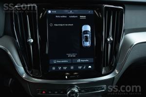 Sarkans Volvo V60 2022 Rīga, ar dzinēja tilpumu 2.00 L un nobraukumu 48 tūkst. km par 28900 €, foto 22 vietnē AUTOMOTO.COM.LV