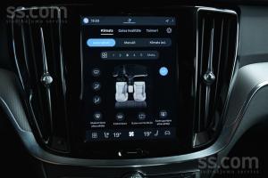 Sarkans Volvo V60 2022 Rīga, ar dzinēja tilpumu 2.00 L un nobraukumu 48 tūkst. km par 28900 €, foto 28 vietnē AUTOMOTO.COM.LV