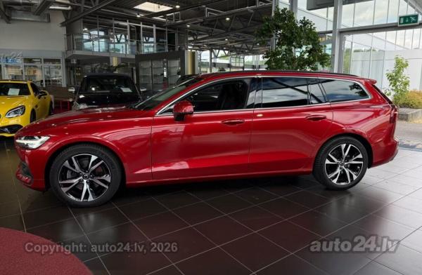Sarkans Volvo V60 2023 Pērnava, ar dzinēja tilpumu 2.00 L un nobraukumu 105 tūkst. km par 29990 €, foto 3 vietnē AUTOMOTO.COM.LV