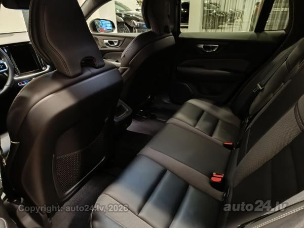 Red Volvo V60 2023 in Tallinn, with an engine capacity of 2.00 L and mileage of 64 thousand km for 35990 €, photo 9 on AUTOMOTO.COM.LV