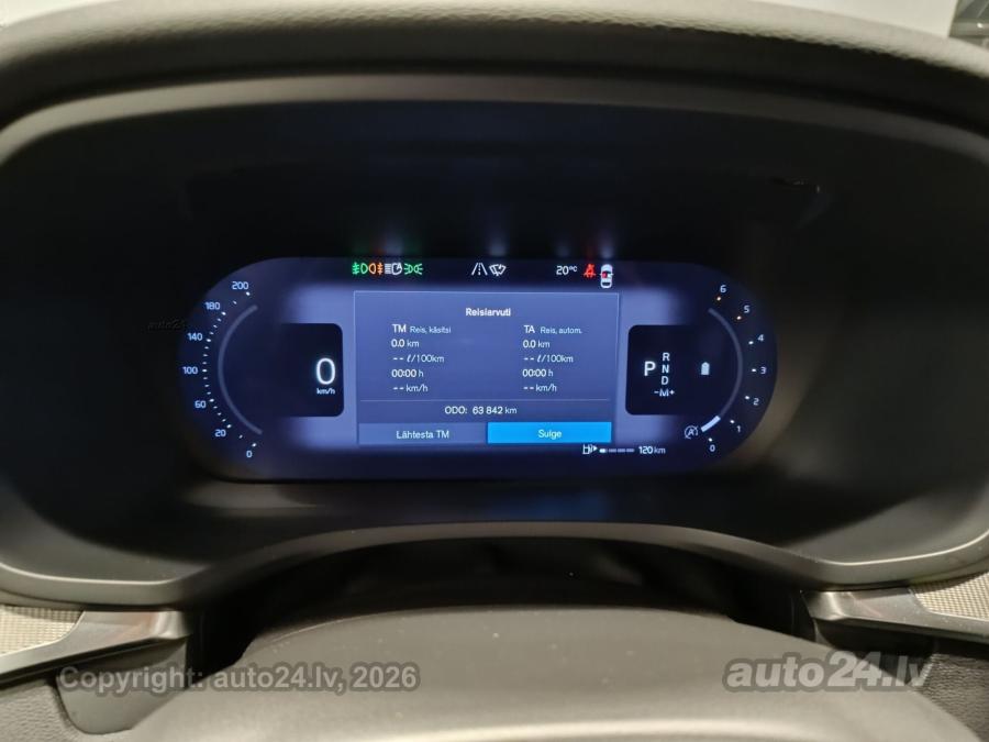 Red Volvo V60 2023 in Tallinn, with an engine capacity of 2.00 L and mileage of 64 thousand km for 35990 €, photo 12 on AUTOMOTO.COM.LV