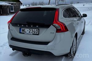 Volvo V60 2011 Madona, ar dzinēja tilpumu 2.00 L un nobraukumu 360 tūkst. km par 5750 €, foto 7 vietnē AUTOMOTO.COM.LV