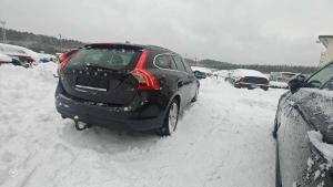 Volvo V60 2011 in Vilnius, with an engine capacity of 2.00 L and mileage of 230 thousand km for 5700 €, photo 6 on AUTOMOTO.COM.LV