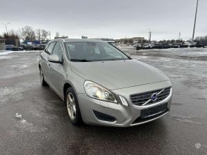 Volvo V60 2011 in Marijampole, with an engine capacity of 1.56 L and mileage of 196 thousand km for 4750 €, photo  on AUTOMOTO.COM.LV