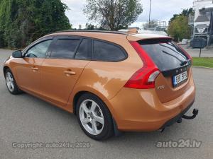 Volvo V60 2011 Tallina, ar dzinēja tilpumu 1.60 L un nobraukumu 190 tūkst. km par 9800 €, foto 3 vietnē AUTOMOTO.COM.LV