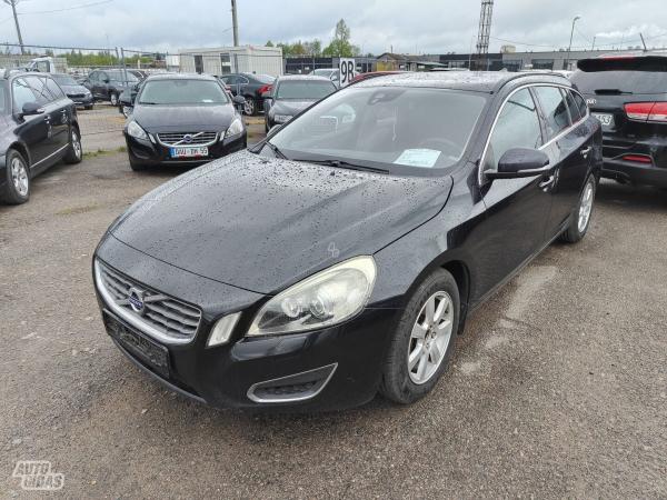 Volvo V60 2011 Kauņa, ar dzinēja tilpumu 1.60 L un nobraukumu 247 tūkst. km par 4750 €, foto 1 vietnē AUTOMOTO.COM.LV