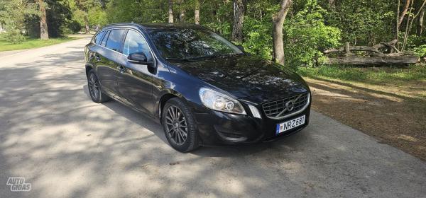 Volvo V60 2011 Pakruojis, ar dzinēja tilpumu 1.60 L un nobraukumu 335 tūkst. km par 4000 €, foto 2 vietnē AUTOMOTO.COM.LV