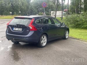 Volvo V60 2011 in Riga, with an engine capacity of 2.00 L and mileage of 0 thousand km for 4900 €, photo 5 on AUTOMOTO.COM.LV