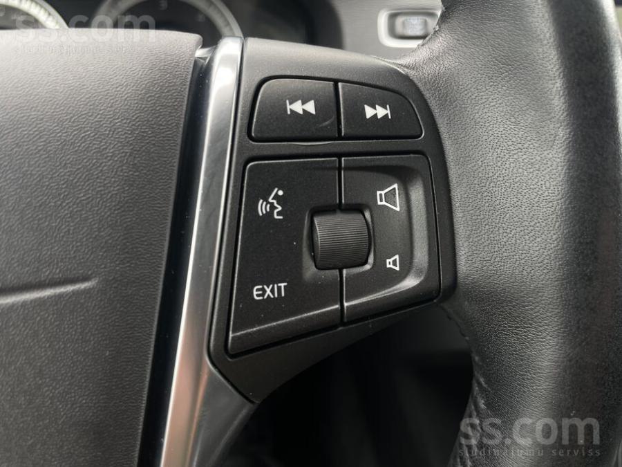 Volvo V60 2011 in Riga, with an engine capacity of 2.00 L and mileage of 0 thousand km for 4900 €, photo 17 on AUTOMOTO.COM.LV