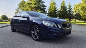 Volvo V60 2011 Kauņa, ar dzinēja tilpumu 2.00 L un nobraukumu 335 tūkst. km par 4850 €, foto 3 vietnē AUTOMOTO.COM.LV