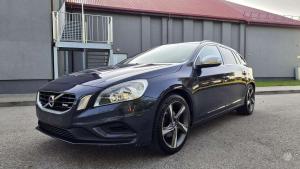 Volvo V60 2011 Kauņa, ar dzinēja tilpumu 2.00 L un nobraukumu 335 tūkst. km par 4850 €, foto 4 vietnē AUTOMOTO.COM.LV