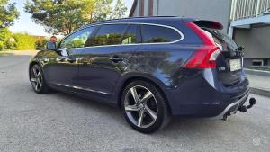 Volvo V60 2011 Kauņa, ar dzinēja tilpumu 2.00 L un nobraukumu 335 tūkst. km par 4850 €, foto 8 vietnē AUTOMOTO.COM.LV
