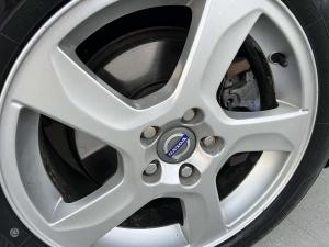 Volvo V60 2011 Viļņa, ar dzinēja tilpumu 1.98 L un nobraukumu 274 tūkst. km par 4350 €, foto 25 vietnē AUTOMOTO.COM.LV