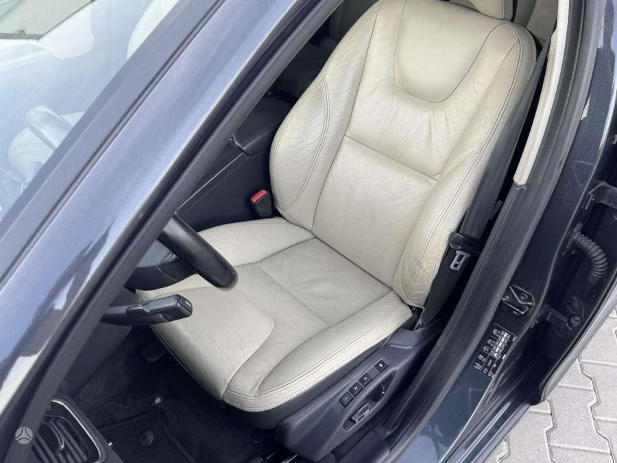 Вольво B60 2011 в Вильнюс, объемом двигателя 1.98 л и пробегом 260 тыс. км за 5450 €, фото 16 на AUTOMOTO.COM.LV