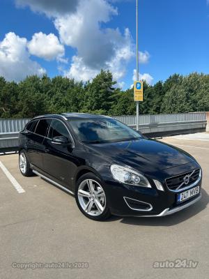 Вольво B60 2011 в Таллин, объемом двигателя 2.40 л и пробегом 235 тыс. км за 8400 €, фото  на AUTOMOTO.COM.LV