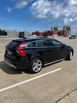 Volvo V60 2011 Tallina, ar dzinēja tilpumu 2.40 L un nobraukumu 235 tūkst. km par 8400 €, foto 6 vietnē AUTOMOTO.COM.LV