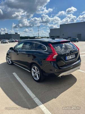 Volvo V60 2011 Tallina, ar dzinēja tilpumu 2.40 L un nobraukumu 235 tūkst. km par 8400 €, foto 8 vietnē AUTOMOTO.COM.LV