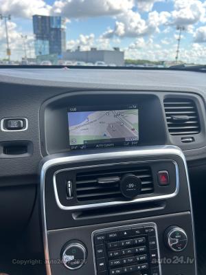 Volvo V60 2011 Tallina, ar dzinēja tilpumu 2.40 L un nobraukumu 235 tūkst. km par 8400 €, foto 15 vietnē AUTOMOTO.COM.LV