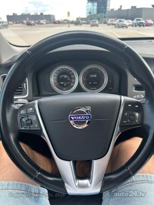 Volvo V60 2011 Tallina, ar dzinēja tilpumu 2.40 L un nobraukumu 235 tūkst. km par 8400 €, foto 16 vietnē AUTOMOTO.COM.LV