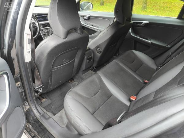 Volvo V60 2011 Kauņa, ar dzinēja tilpumu 1.60 L un nobraukumu 247 tūkst. km par 3950 €, foto 7 vietnē AUTOMOTO.COM.LV