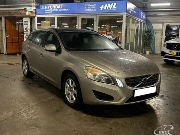 Volvo V60 2012 Viļņa, ar dzinēja tilpumu 1.56 L un nobraukumu 296 tūkst. km par 4900 €, foto 3 vietnē AUTOMOTO.COM.LV