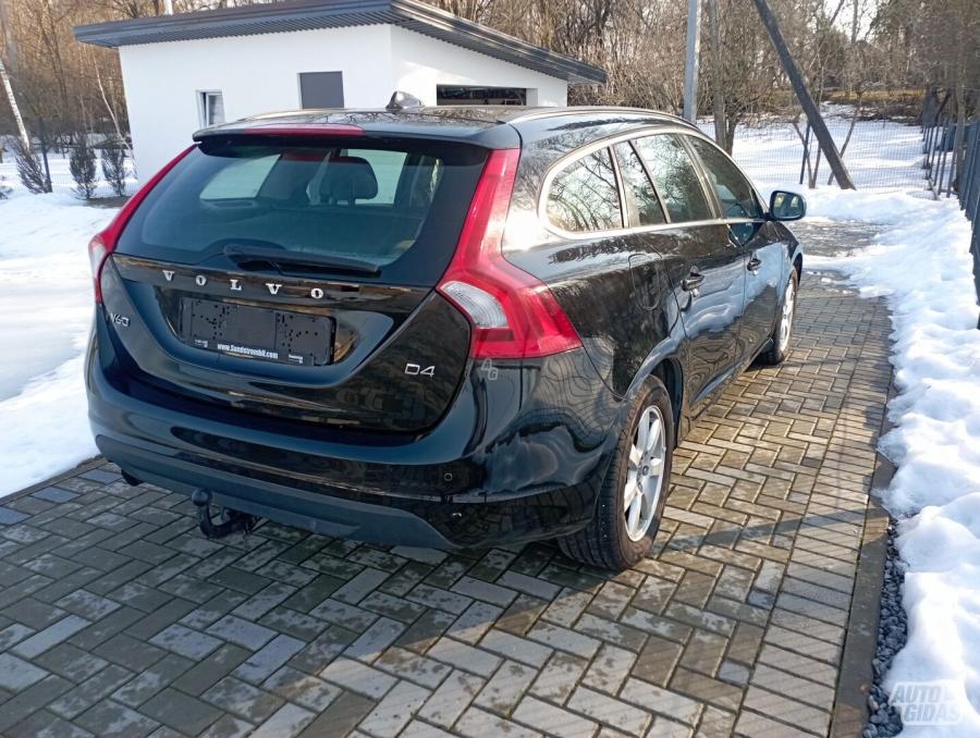 Volvo V60 2012 Kauņa, ar dzinēja tilpumu 2.00 L un nobraukumu 320 tūkst. km par 4900 €, foto 5 vietnē AUTOMOTO.COM.LV