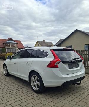 Volvo V60 2012 Kauņa, ar dzinēja tilpumu 2.00 L un nobraukumu 315 tūkst. km par 5200 €, foto 7 vietnē AUTOMOTO.COM.LV