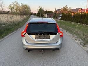 Volvo V60 2012 in Kaunas, with an engine capacity of 1.60 L and mileage of 289 thousand km for 5250 €, photo 6 on AUTOMOTO.COM.LV