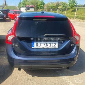 Volvo V60 2012 in Klaipeda, with an engine capacity of 1.60 L and mileage of 211 thousand km for 5350 €, photo 6 on AUTOMOTO.COM.LV