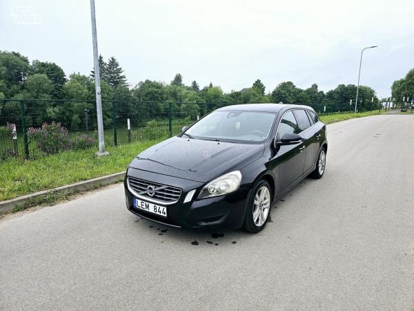 Вольво B60 2012 в Каунас, объемом двигателя 2.40 л и пробегом 376 тыс. км за 4300 €, фото 1 на AUTOMOTO.COM.LV