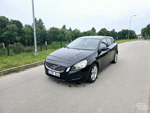 Вольво B60 2012 в Каунас, объемом двигателя 2.40 л и пробегом 376 тыс. км за 4300 €, фото 2 на AUTOMOTO.COM.LV