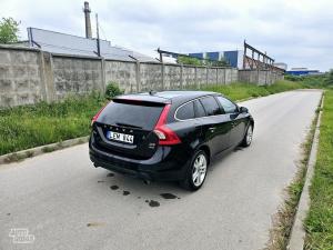 Volvo V60 2012 Kauņa, ar dzinēja tilpumu 2.40 L un nobraukumu 376 tūkst. km par 4300 €, foto 12 vietnē AUTOMOTO.COM.LV