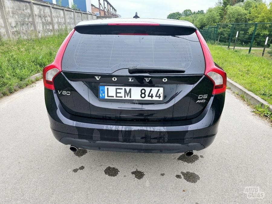 Volvo V60 2012 Kauņa, ar dzinēja tilpumu 2.40 L un nobraukumu 376 tūkst. km par 4300 €, foto 14 vietnē AUTOMOTO.COM.LV