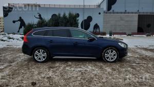 Volvo V60 2012 Rīga, ar dzinēja tilpumu 2.40 L un nobraukumu 240 tūkst. km par 7950 €, foto 26 vietnē AUTOMOTO.COM.LV