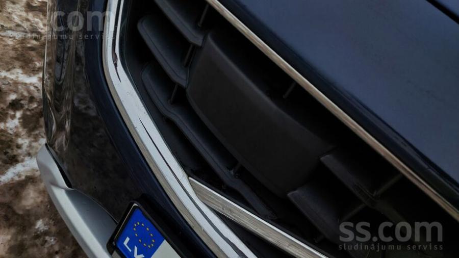 Volvo V60 2012 Rīga, ar dzinēja tilpumu 2.40 L un nobraukumu 240 tūkst. km par 7950 €, foto 34 vietnē AUTOMOTO.COM.LV