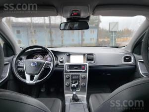 Вольво B60 2012 в Рига, объемом двигателя 2.00 л и пробегом 244 тыс. км за 5950 €, фото 6 на AUTOMOTO.COM.LV