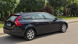 Volvo V60 2012 in Vilnius, with an engine capacity of 1.60 L and mileage of 344 thousand km for 3950 €, photo 6 on AUTOMOTO.COM.LV