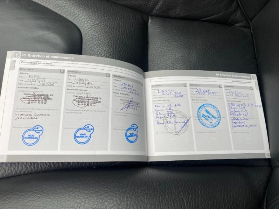 Volvo V60 2012 Rīga, ar dzinēja tilpumu 2.00 L un nobraukumu 288 tūkst. km par 5950 €, foto 17 vietnē AUTOMOTO.COM.LV