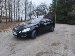Вольво B60 2012 в Екабпилс, объемом двигателя 2.40 л и пробегом 245 тыс. км за 8500 €, фото 3 на AUTOMOTO.COM.LV