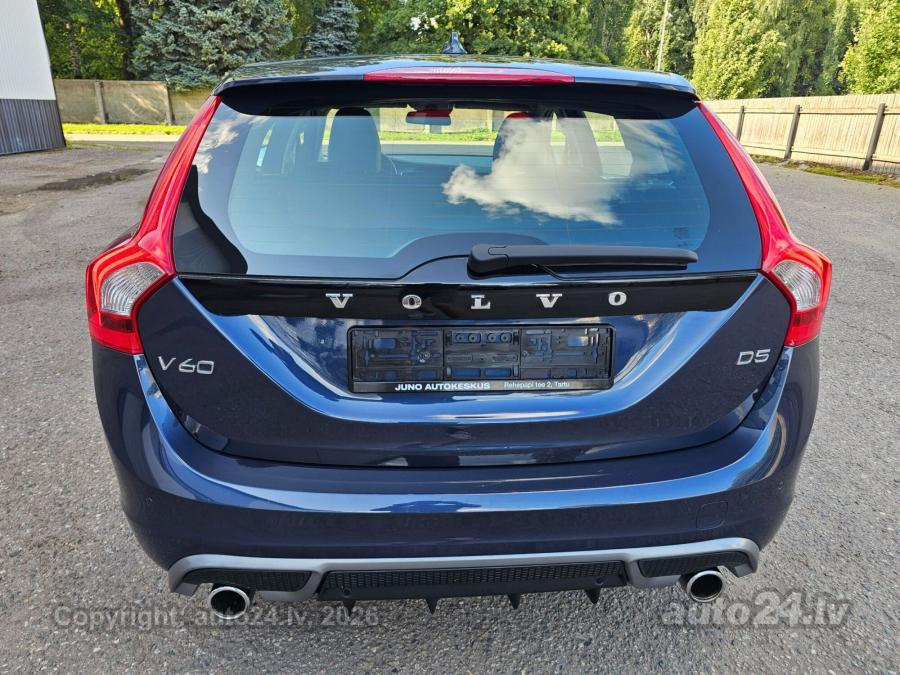 Volvo V60 2012 in Tartu, with an engine capacity of 2.40 L and mileage of 209 thousand km for 6990 €, photo 5 on AUTOMOTO.COM.LV