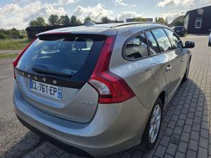 Volvo V60 2012 Tauragė, ar dzinēja tilpumu 1.56 L un nobraukumu 270 tūkst. km par 4499 €, foto 3 vietnē AUTOMOTO.COM.LV