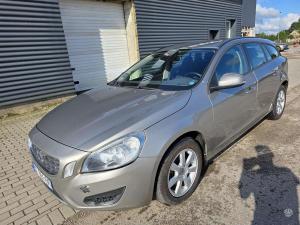 Volvo V60 2012 Tauragė, ar dzinēja tilpumu 1.56 L un nobraukumu 270 tūkst. km par 4499 €, foto 8 vietnē AUTOMOTO.COM.LV