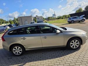 Volvo V60 2012 Tauragė, ar dzinēja tilpumu 1.56 L un nobraukumu 270 tūkst. km par 4499 €, foto 15 vietnē AUTOMOTO.COM.LV