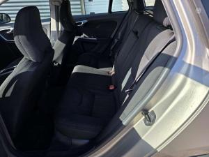 Volvo V60 2012 Tauragė, ar dzinēja tilpumu 1.56 L un nobraukumu 270 tūkst. km par 4499 €, foto 21 vietnē AUTOMOTO.COM.LV