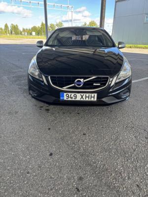 Volvo V60 2012 Valga, ar dzinēja tilpumu 2.00 L un nobraukumu 346 tūkst. km par 5900 €, foto 7 vietnē AUTOMOTO.COM.LV