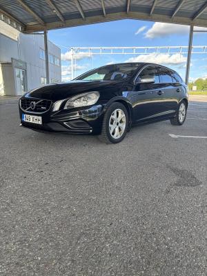 Volvo V60 2012 Valga, ar dzinēja tilpumu 2.00 L un nobraukumu 346 tūkst. km par 5900 €, foto 12 vietnē AUTOMOTO.COM.LV