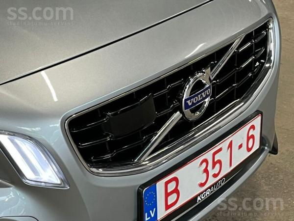 Volvo V60 2013 in Jurmala, with an engine capacity of 2.40 L and mileage of 0 thousand km for 6450 €, photo 4 on AUTOMOTO.COM.LV